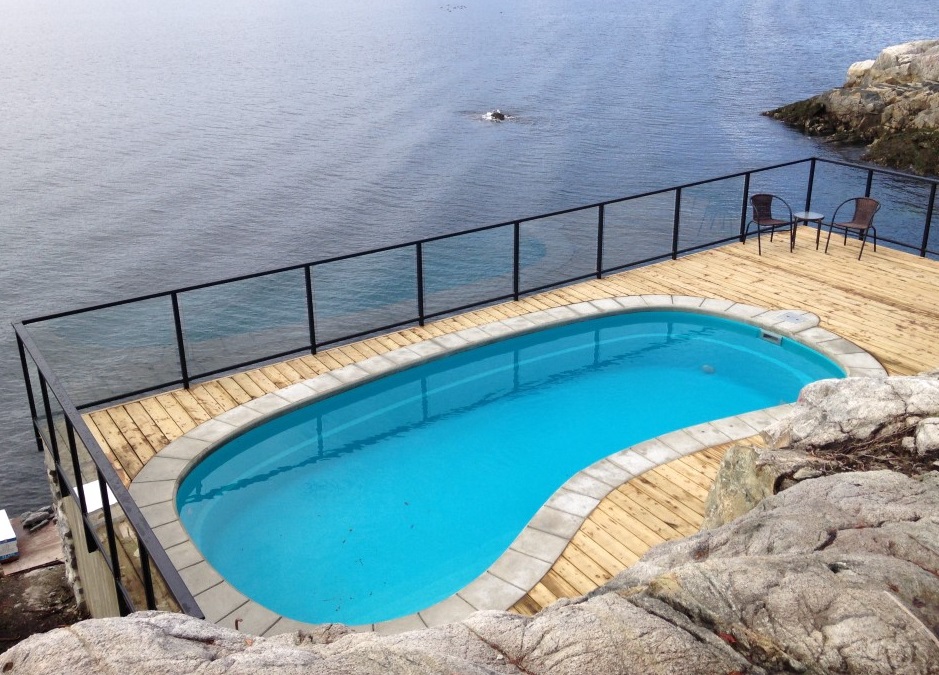 Fiberglass Pools | Tight Yards and Smaller Budgets | Cirrus Pools
